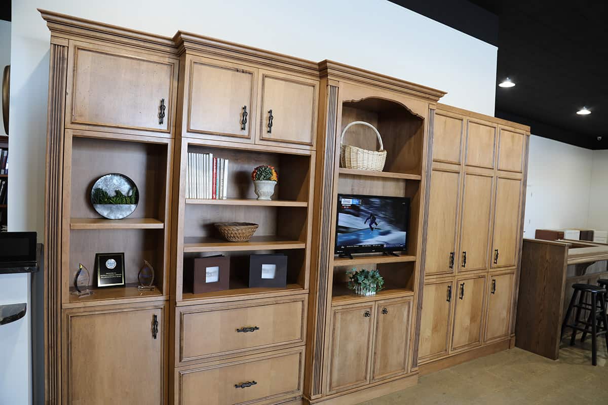 Showroom | Rich Wall