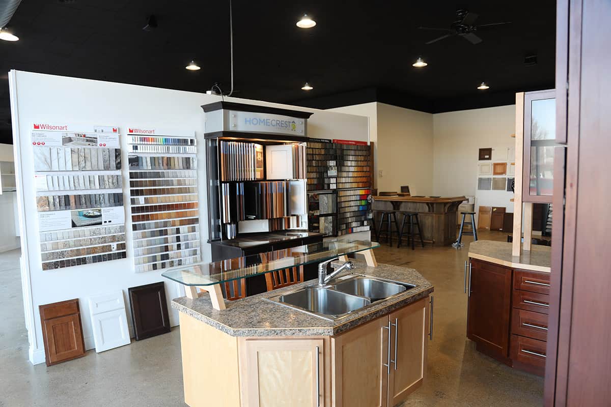 Showroom | Rich Wall