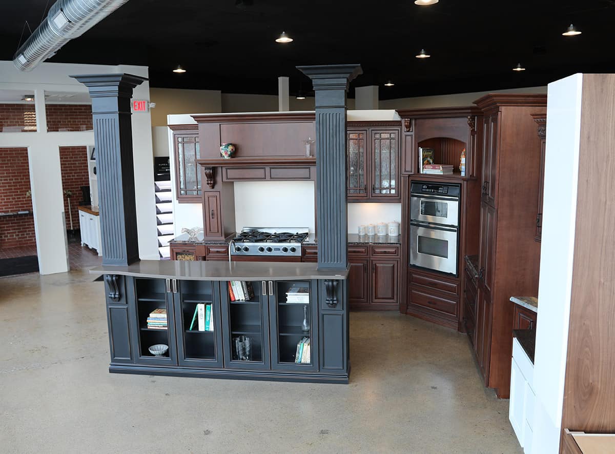 Showroom | Rich Wall